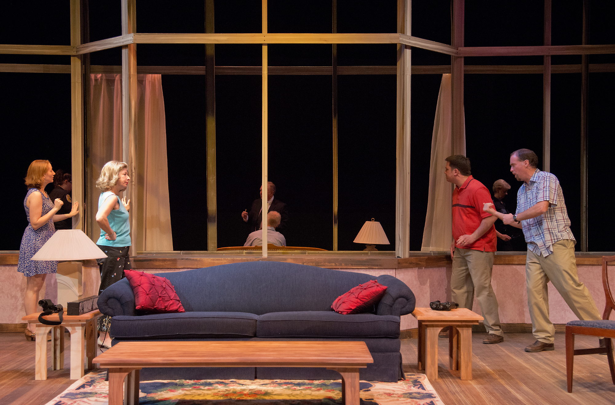 Theatre Lawrence takes on Hitchcock in spoof ‘Wrong Window’ | News ...